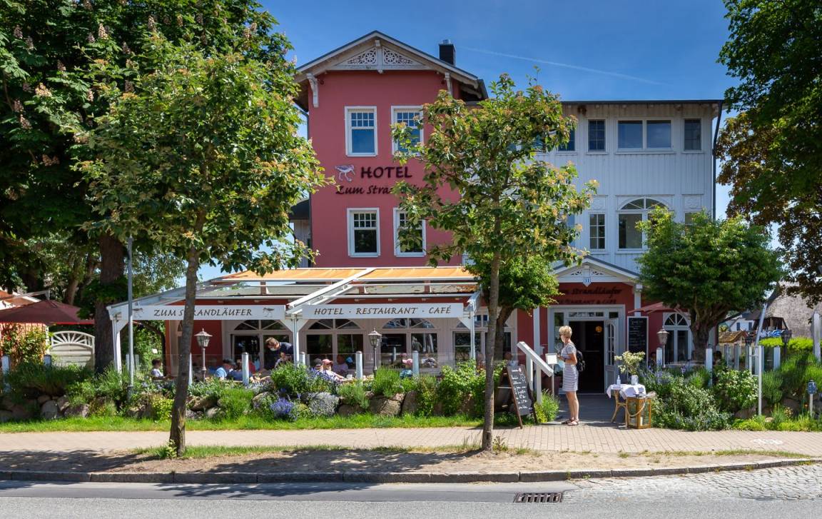 79 M² Ferienwohnung ∙ 2 Schlafzimmer ∙ 6 Gäste - Ahrenshoop