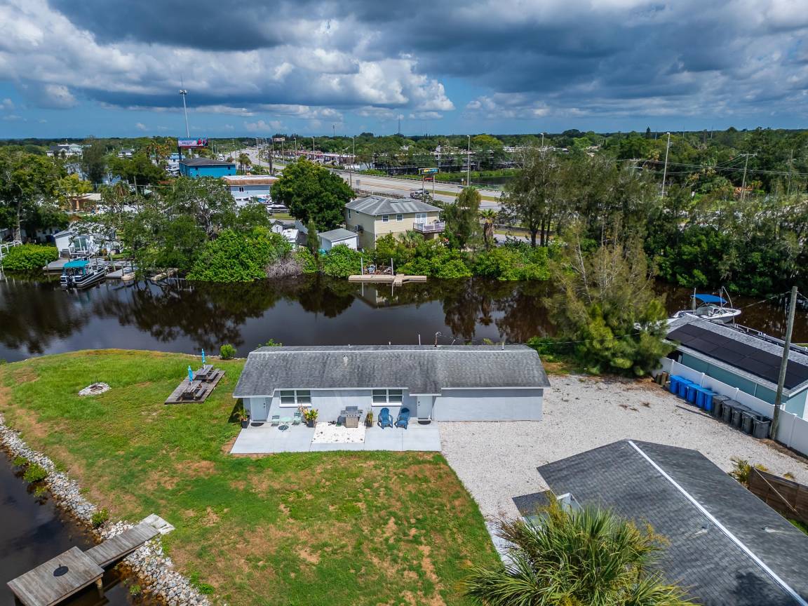67 M² Apartment ∙ 1 Bedroom ∙ 4 Guests - Keystone, FL