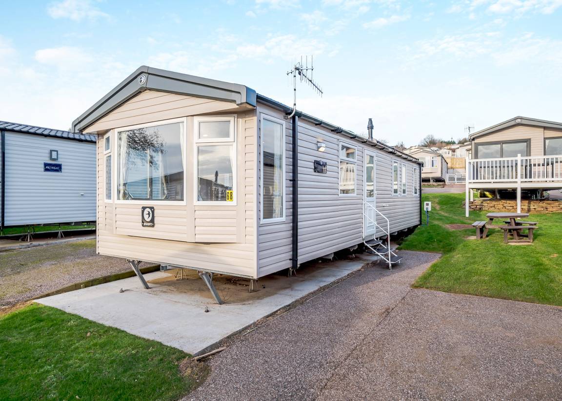 Caravan ∙ 3 Bedrooms ∙ 8 Guests - Sidmouth