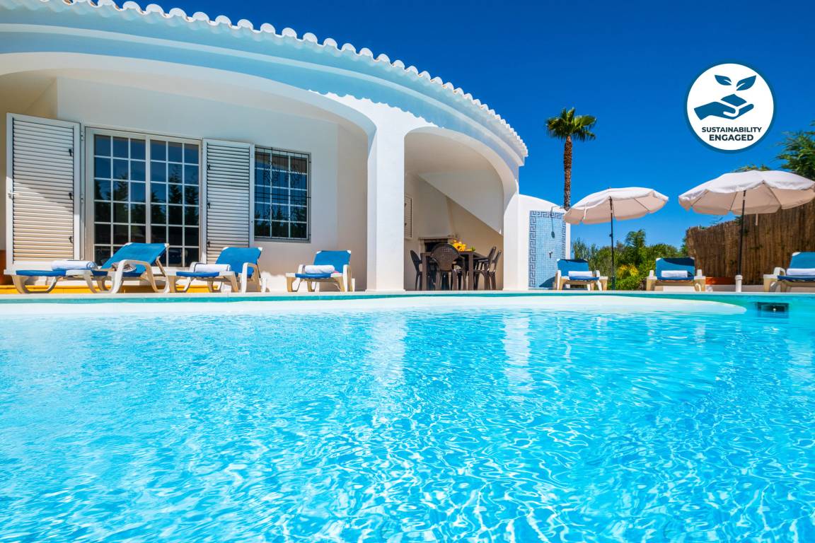 189 M² Villa ∙ 3 Chambres ∙ 8 Personnes - Porches