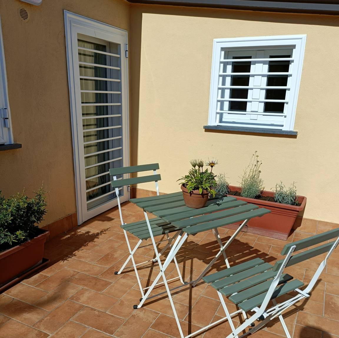 140 M² Apartment ∙ 2 Bedrooms ∙ 6 Guests - Caserta