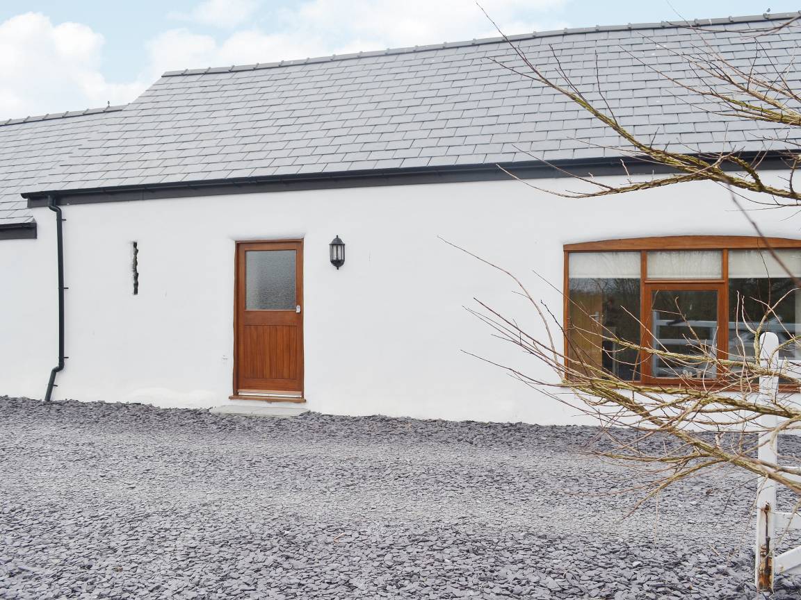 Cottage ∙ 2 Bedrooms ∙ 4 Guests - Holyhead