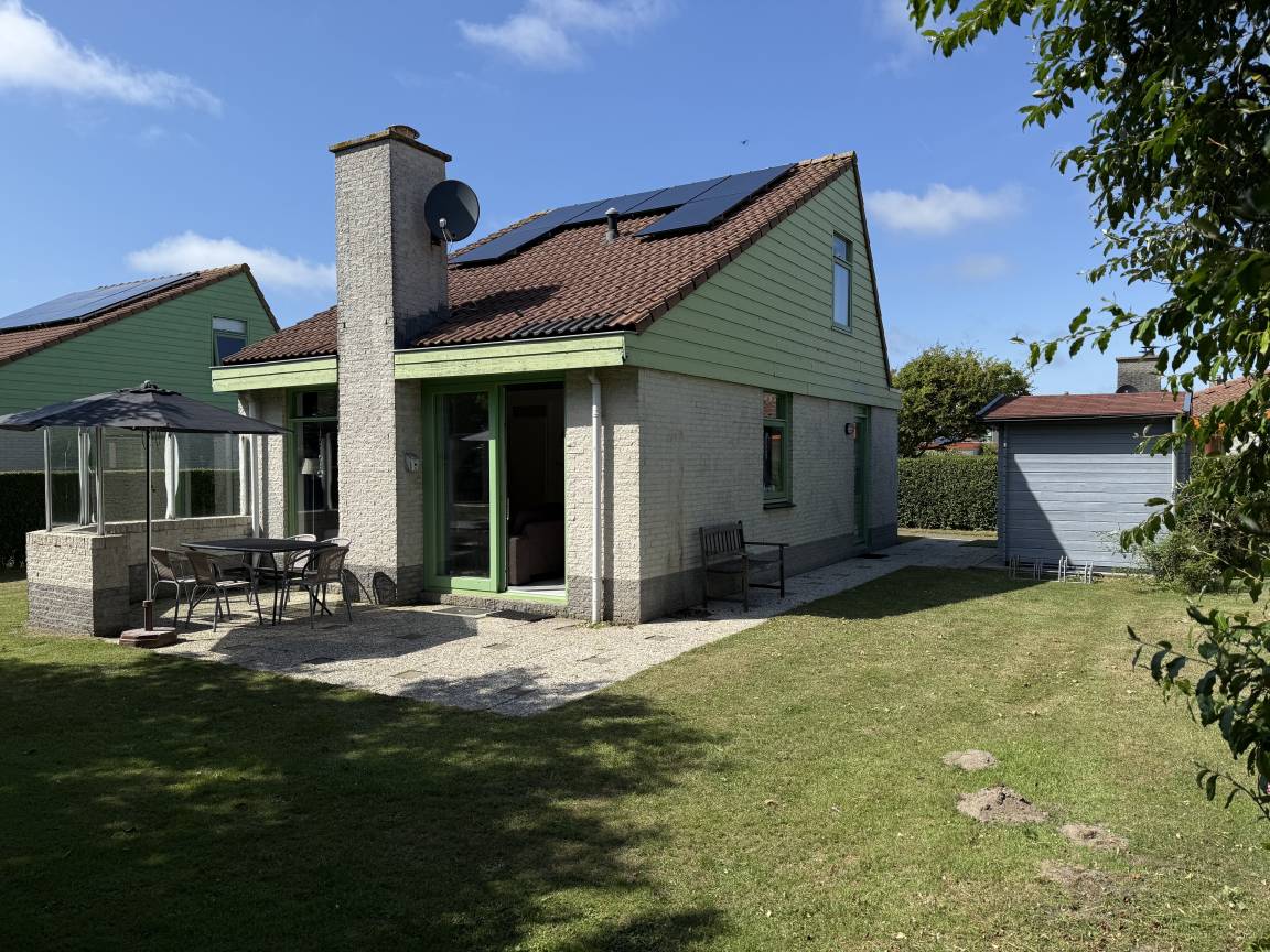 Bungalow ∙ 3 Schlafzimmer ∙ 5 Gäste - Julianadorp