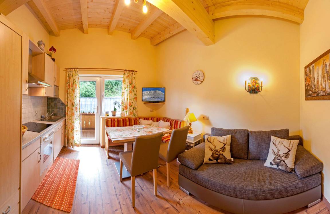 75 M² Apartament ∙ 2 Sypialnie ∙ 5 Gości - Ellmau