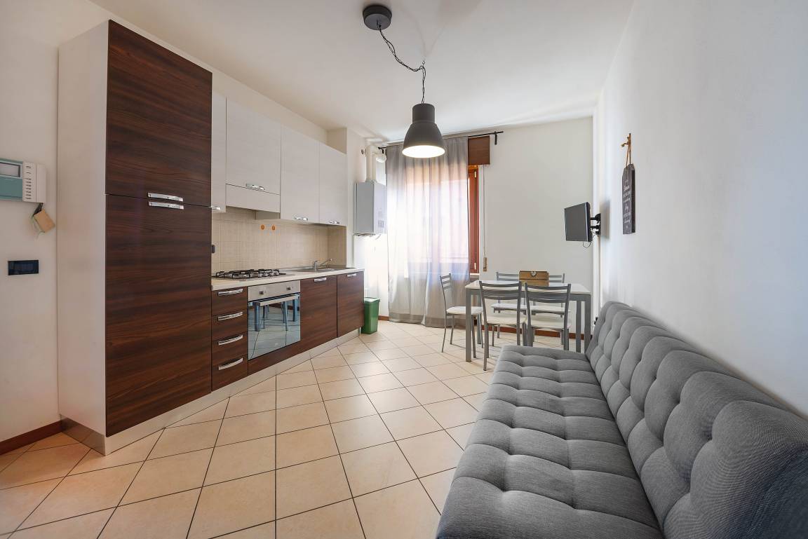 70 M² Apartment ∙ 2 Bedrooms ∙ 5 Guests - Garda