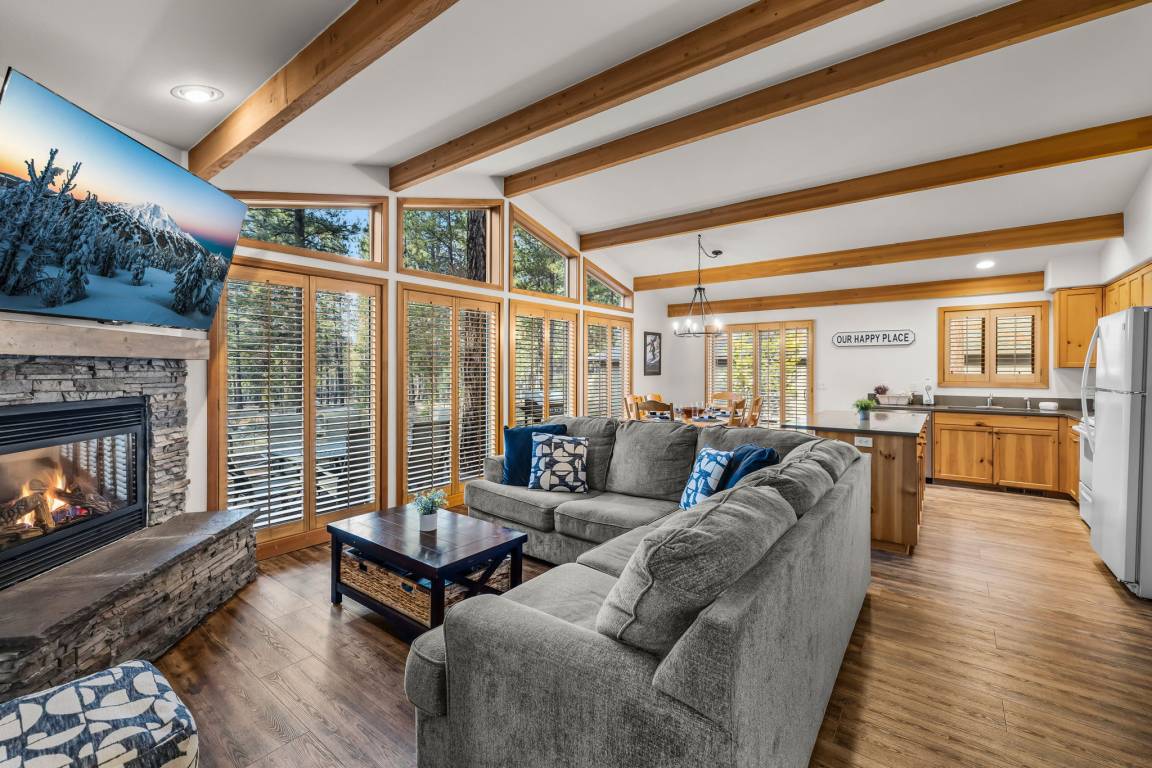 180 M² House ∙ 3 Bedrooms ∙ 7 Guests - Sunriver, OR