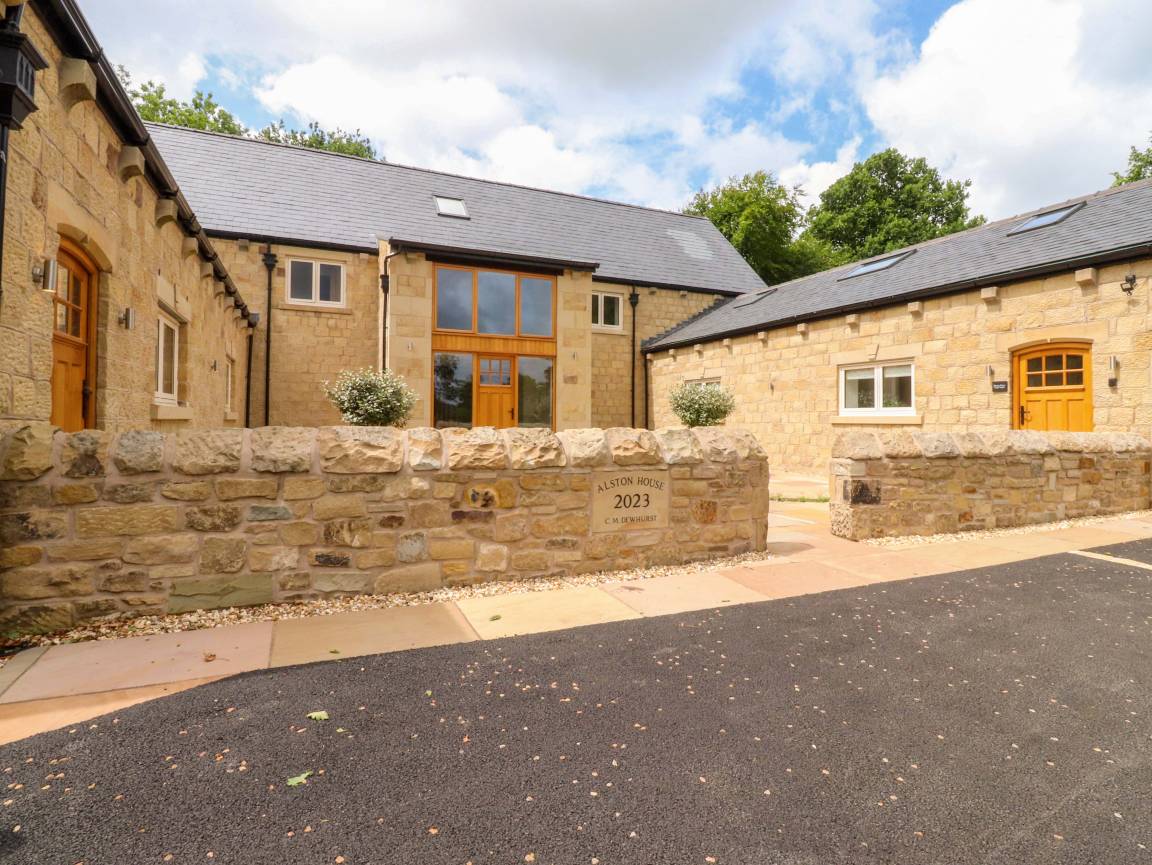 Cottage ∙ 3 Bedrooms ∙ 6 Guests - University of Central Lancashire
