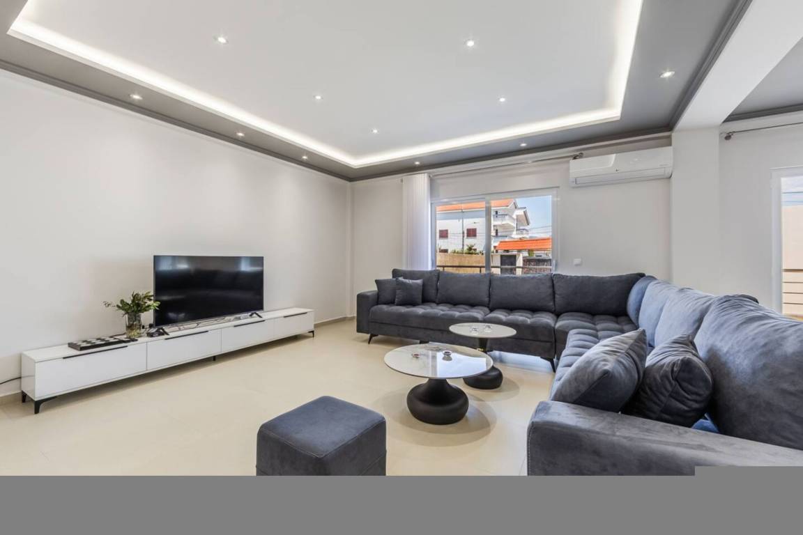 Casa ∙ 3 Habitaciones ∙ 8 Huéspedes - Shkodër
