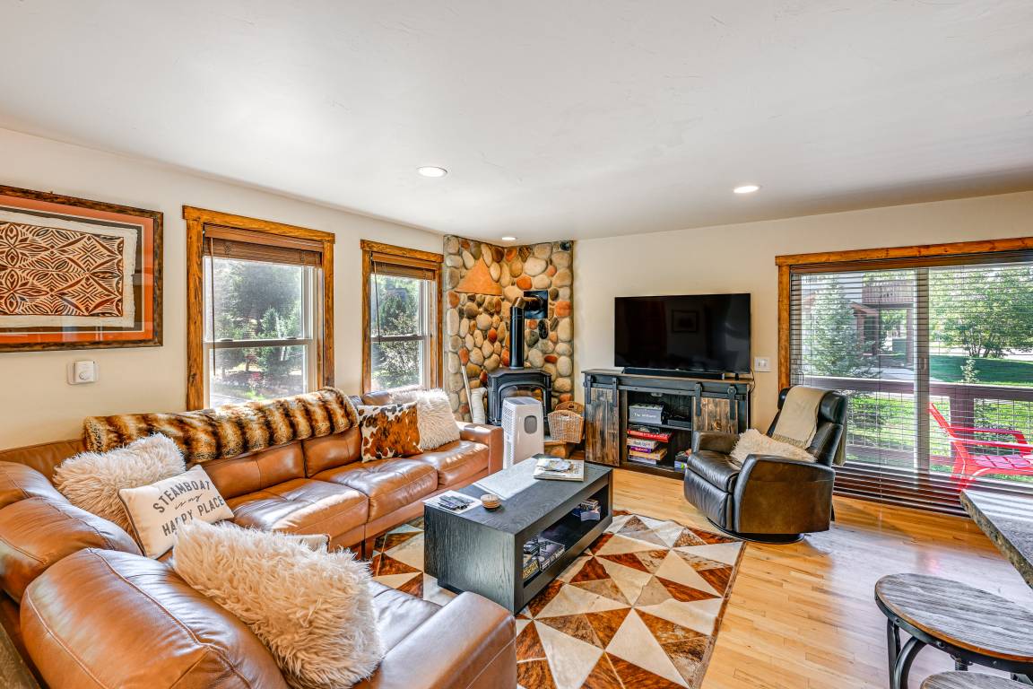 198 M² Apartment ∙ 3 Bedrooms ∙ 8 Guests - Steamboat Springs, CO