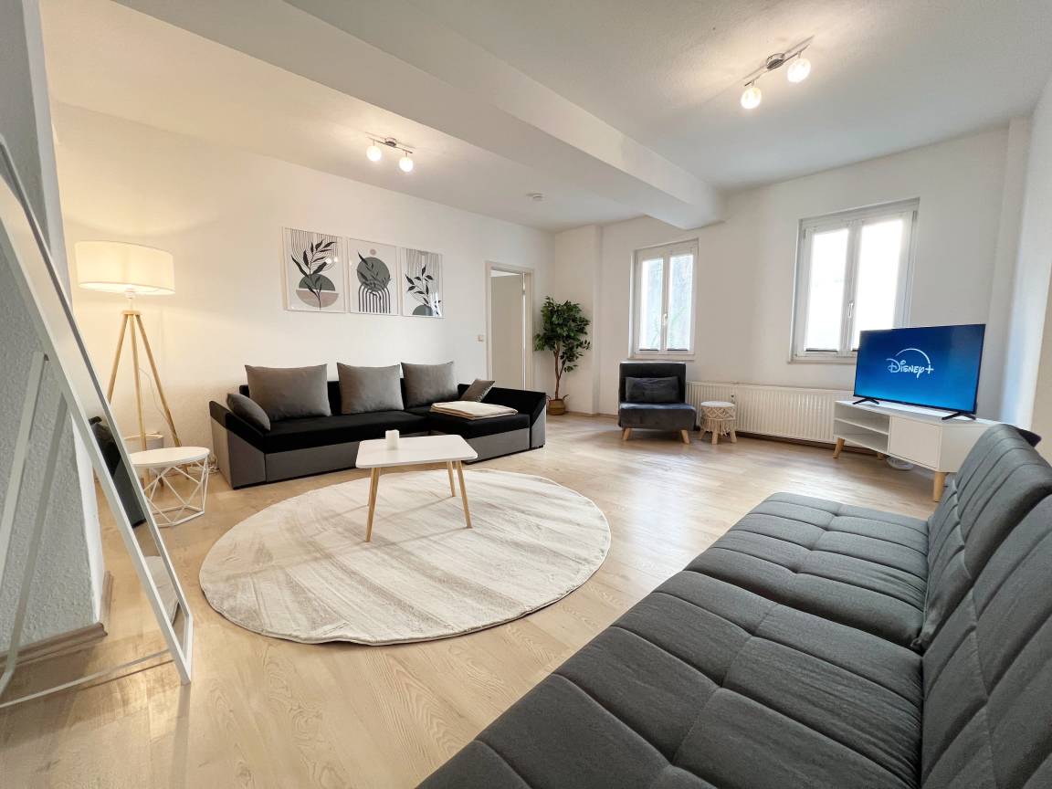 123 M² Apartment ∙ 2 Bedrooms ∙ 4 Guests - Coburg