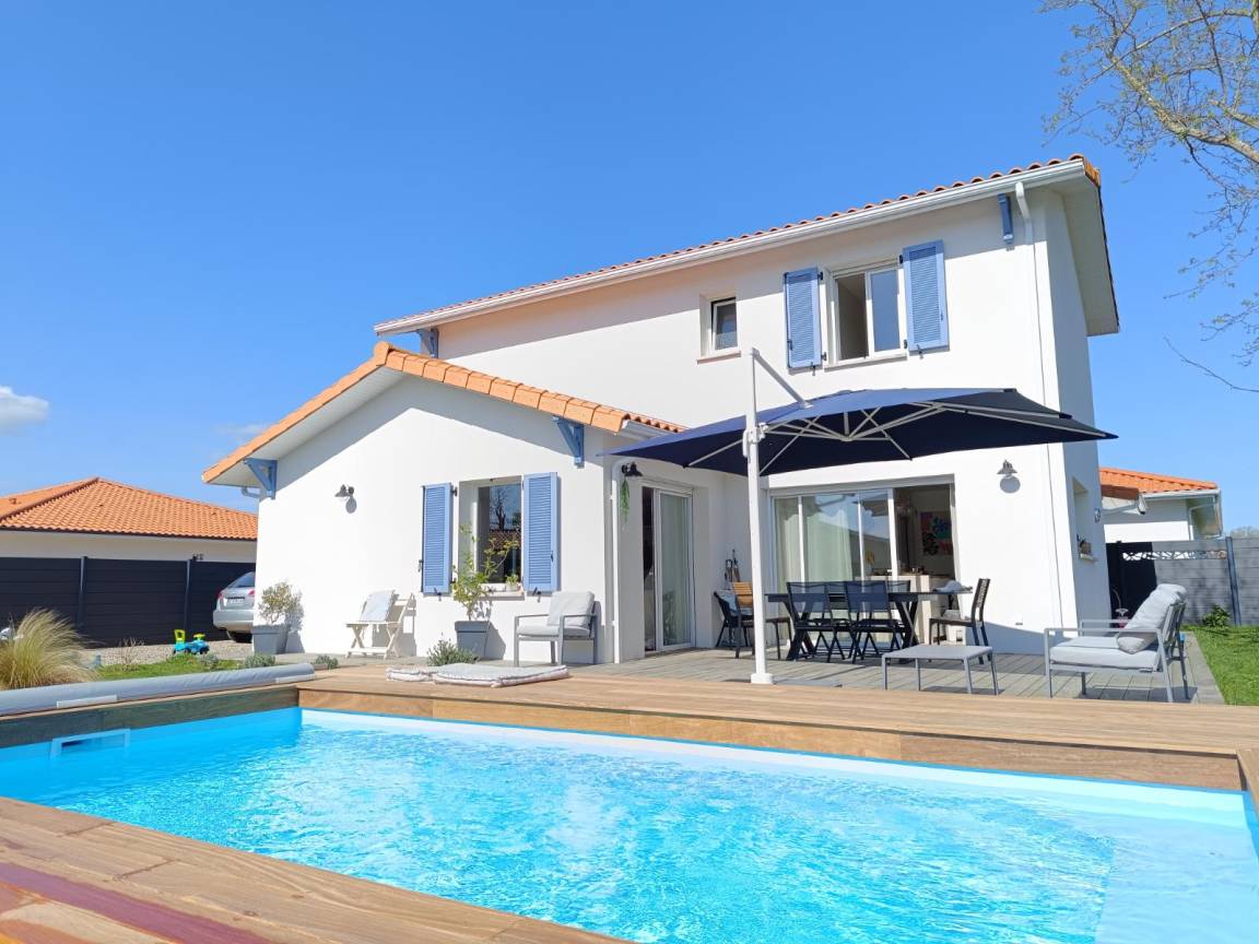 120 M² Villa ∙ 4 Chambres ∙ 7 Personnes - Landes