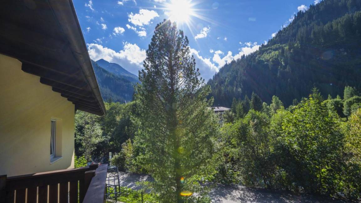 66 M² Ferienwohnung ∙ 2 Schlafzimmer ∙ 6 Gäste - Bad Gastein