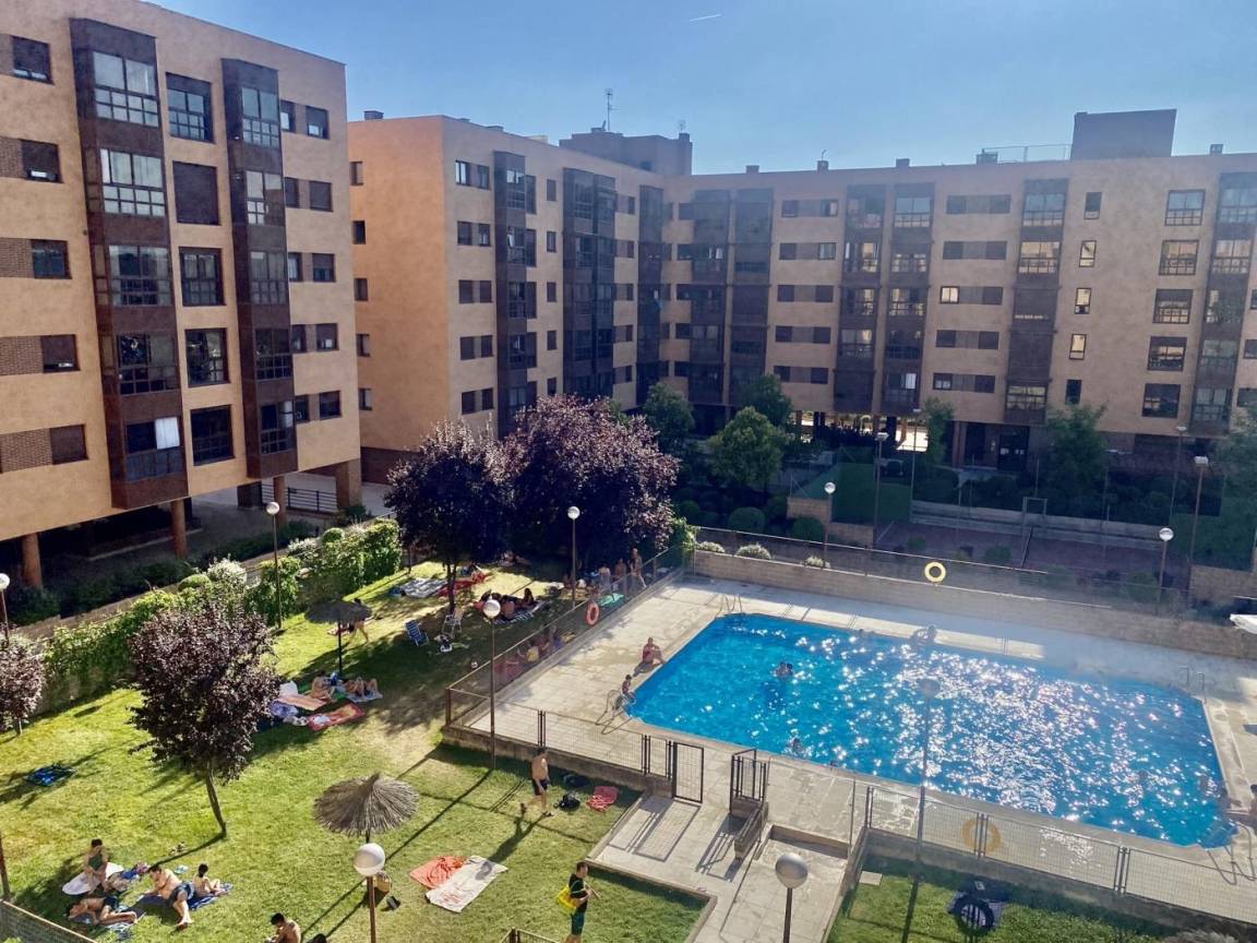 45 M² Appartement ∙ 1 Slaapkamer ∙ 3 Gasten - Torrejón de Ardoz