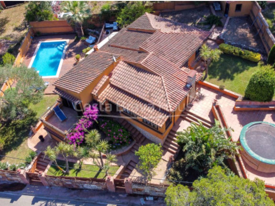 180 M² Huis ∙ 5 Slaapkamers ∙ 10 Gasten - Palafrugell