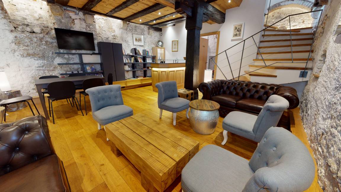 110 M² House ∙ 4 Bedrooms ∙ 12 Guests - Colmar