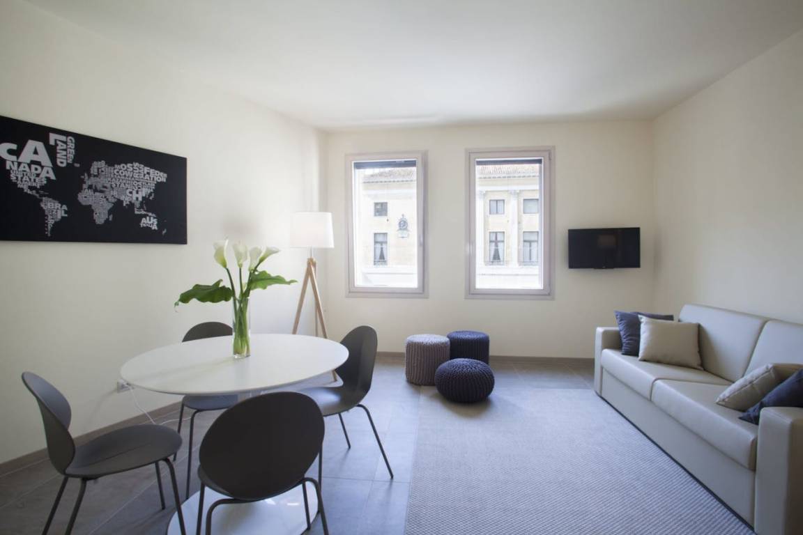 50 M² Appartamento Vacanza ∙ 4 Ospiti - Padova