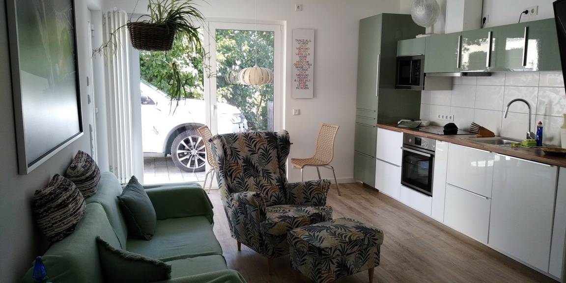 40 M² Ferienwohnung ∙ 1 Schlafzimmer ∙ 2 Gäste - Hausen
