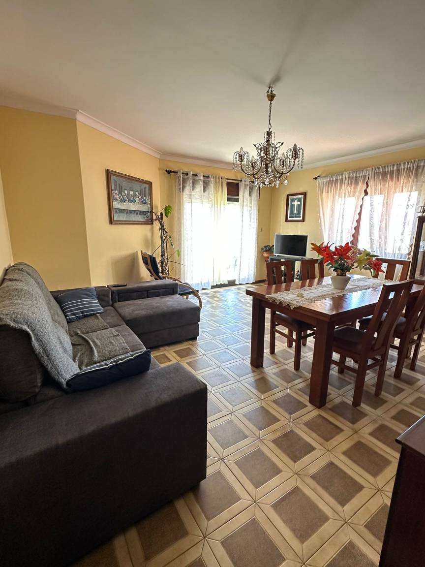 90 M² Appartement ∙ 3 Slaapkamers ∙ 6 Gasten - Esposende