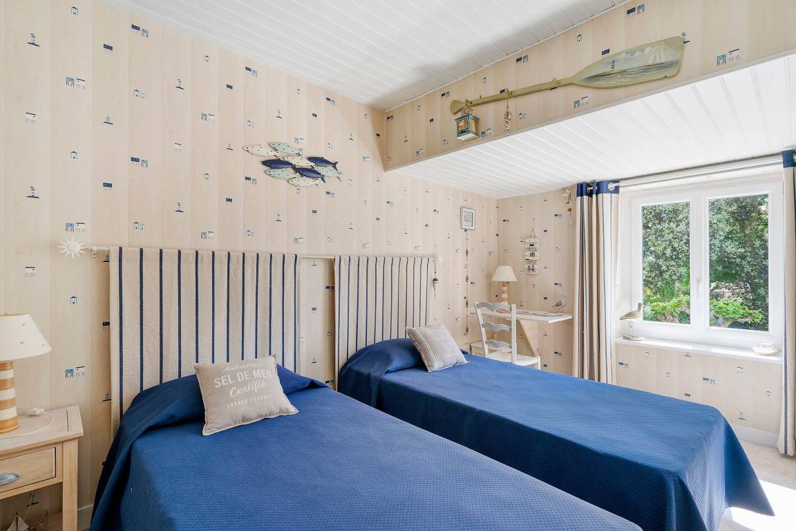 12 M² Chambre D'hôtes ∙ 1 Chambre ∙ 2 Personnes - Rochefort