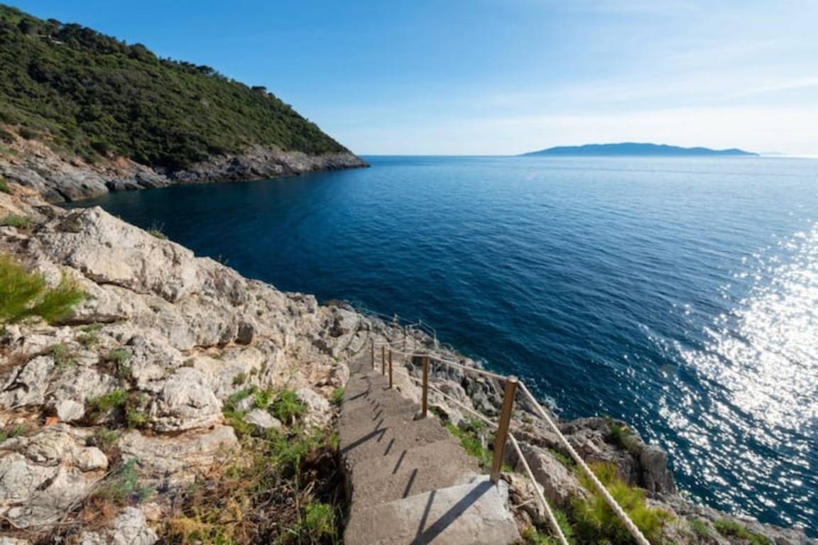 350 M² Villa ∙ 3 Bedrooms ∙ 7 Guests - Monte Argentario