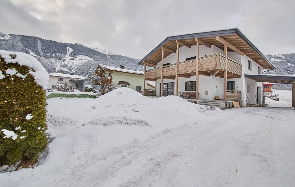 110 M² House ∙ 3 Bedrooms ∙ 10 Guests - Zell am See
