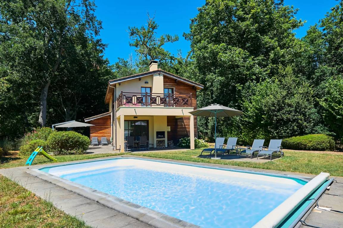 160 M² Maison De Vacances ∙ 4 Chambres ∙ 8 Personnes - Mios