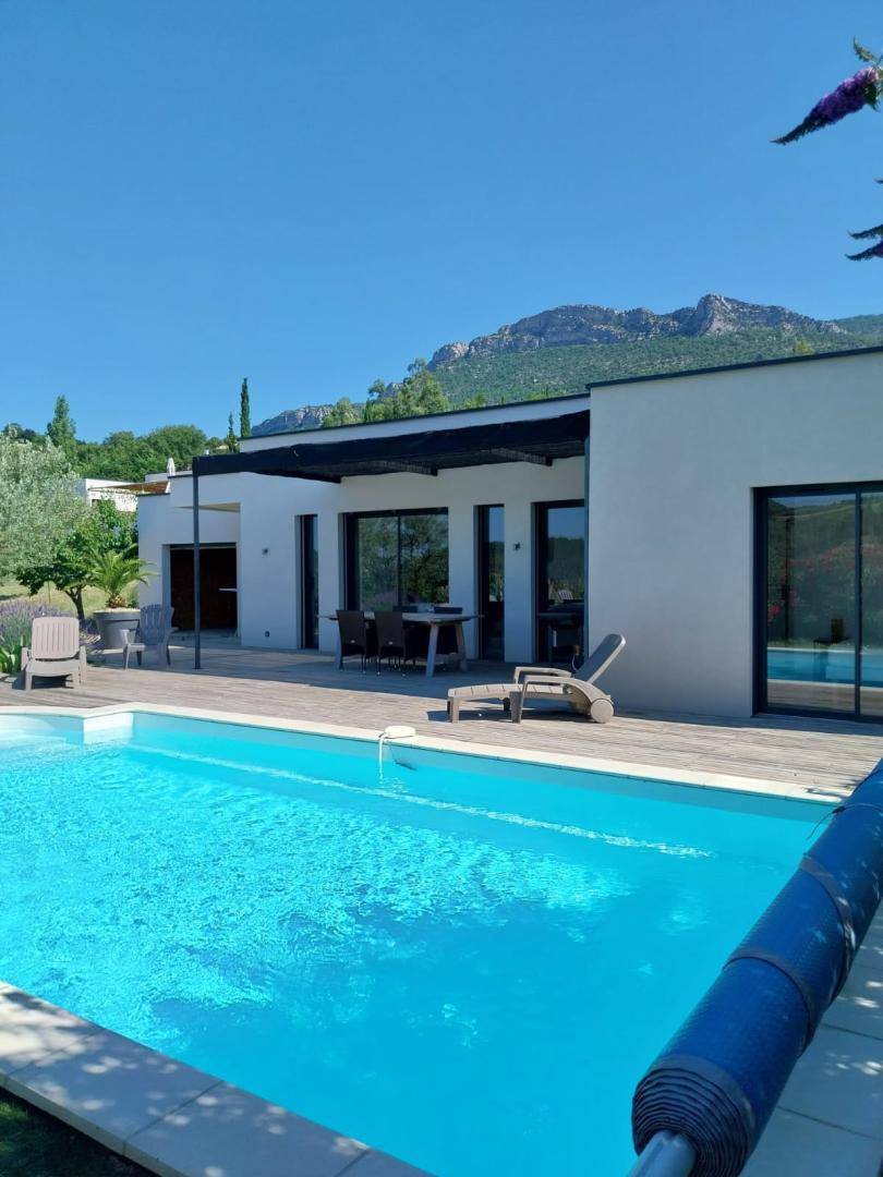 122 M² Gîte ∙ 4 Slaapkamers ∙ 8 Gasten - Drôme