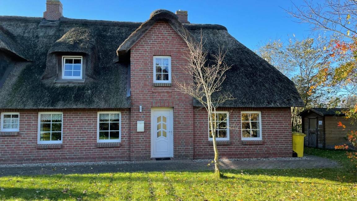 100 M² Ferienwohnung ∙ 3 Schlafzimmer ∙ 6 Gäste - Hooge