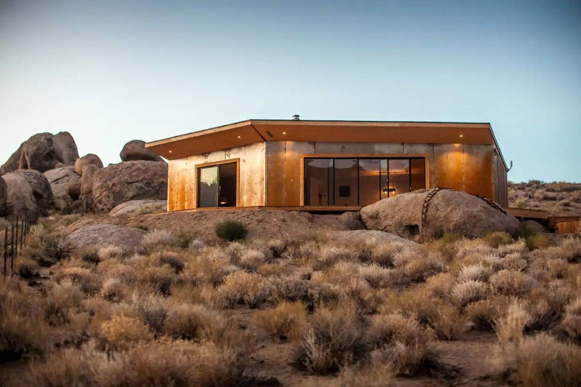 House ∙ 1 Bedroom ∙ 2 Guests - Lone Pine, CA