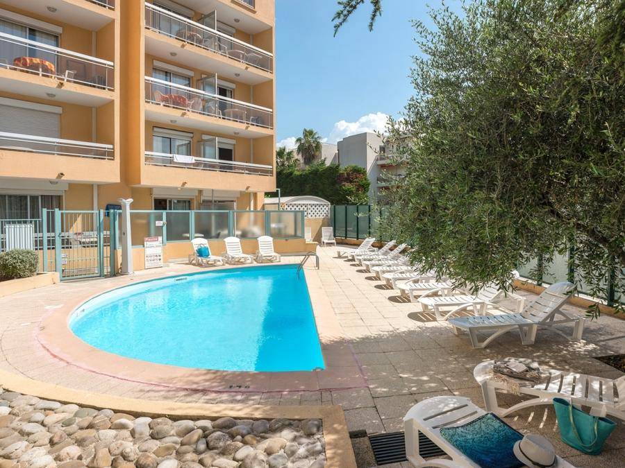 23 M² Studio ∙ 1 Chambre ∙ 4 Personnes - Antibes