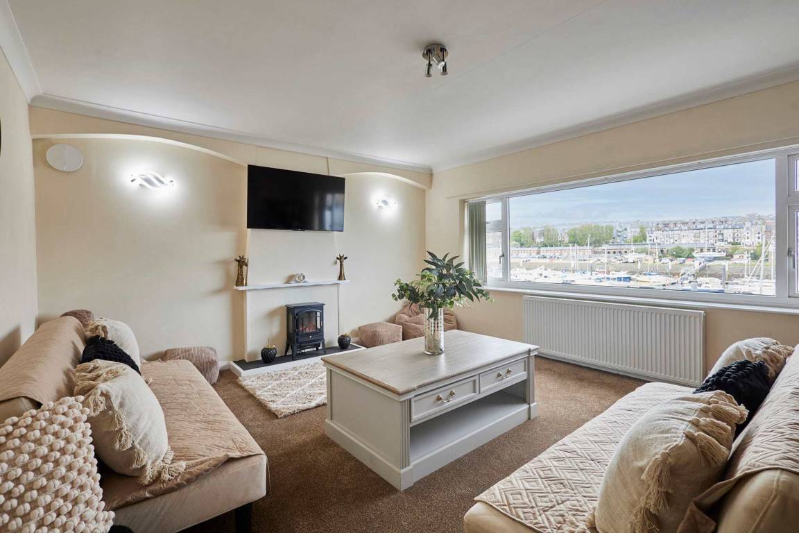 Apartment ∙ 4 Bedrooms ∙ 8 Guests - Sandsend