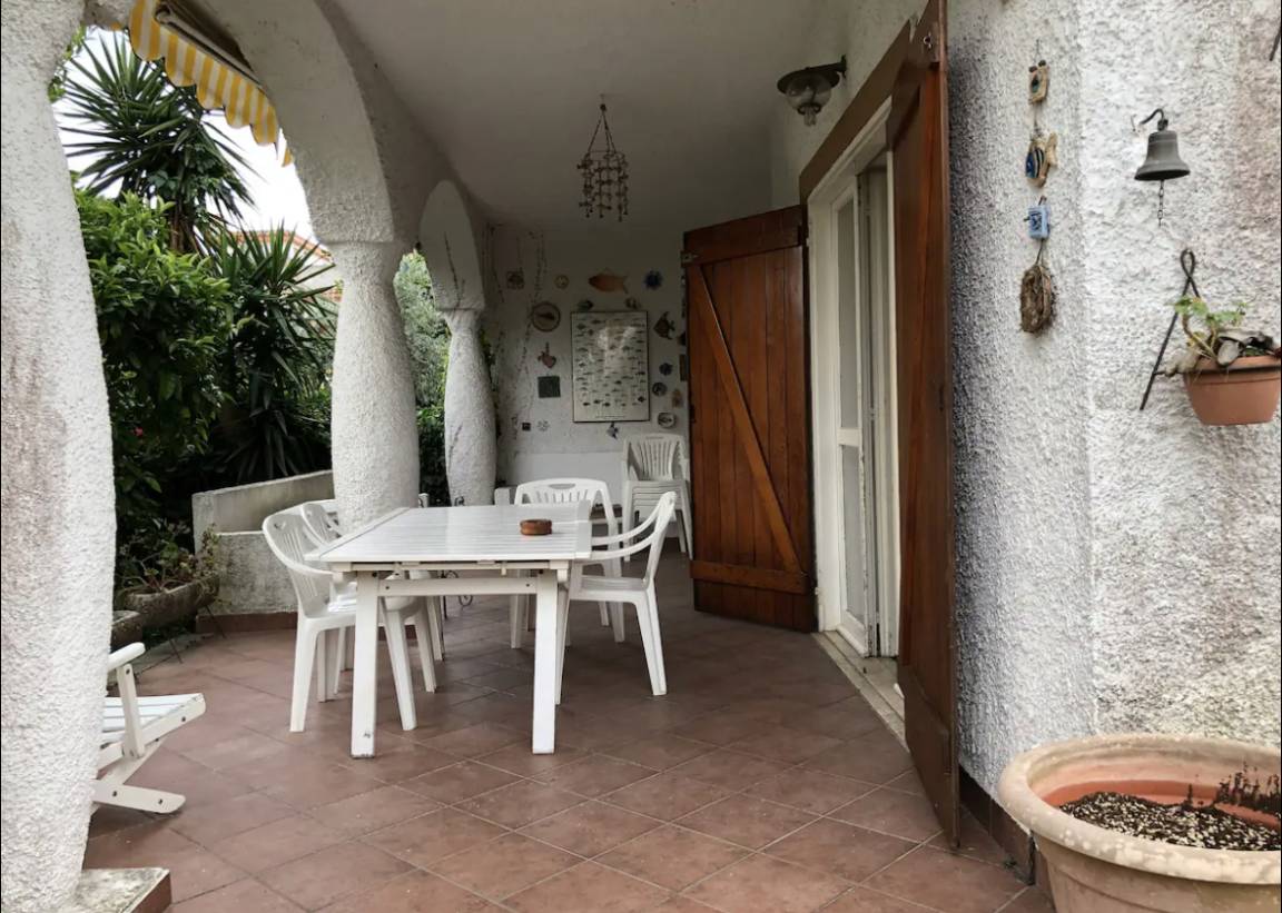 Villa Vacanza ∙ 5 Camere Da Letto ∙ 11 Ospiti - Terracina