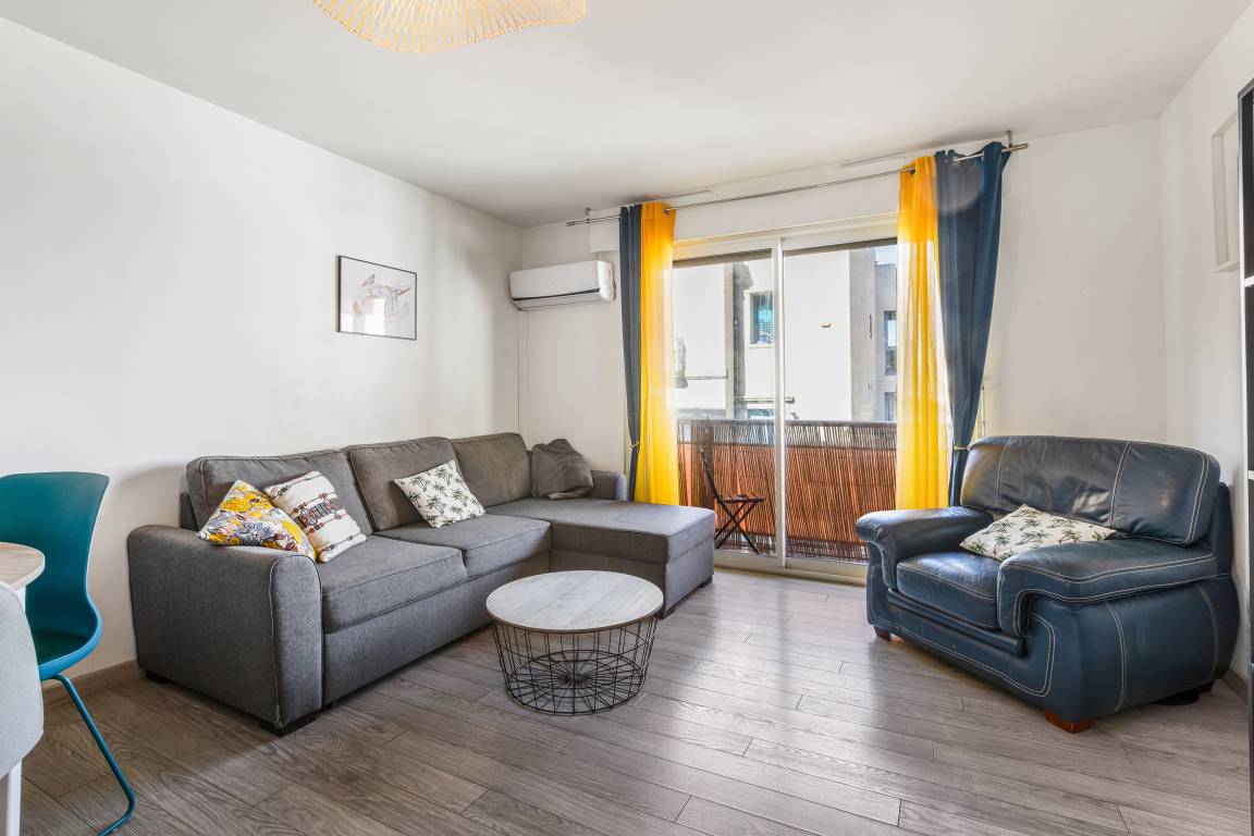 58 M² Appartement ∙ 2 Chambres ∙ 6 Personnes - Sète
