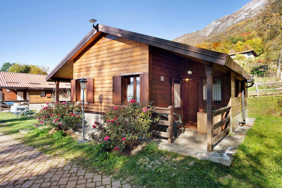 30 M² House ∙ 2 Bedrooms ∙ 4 Guests - Lecco