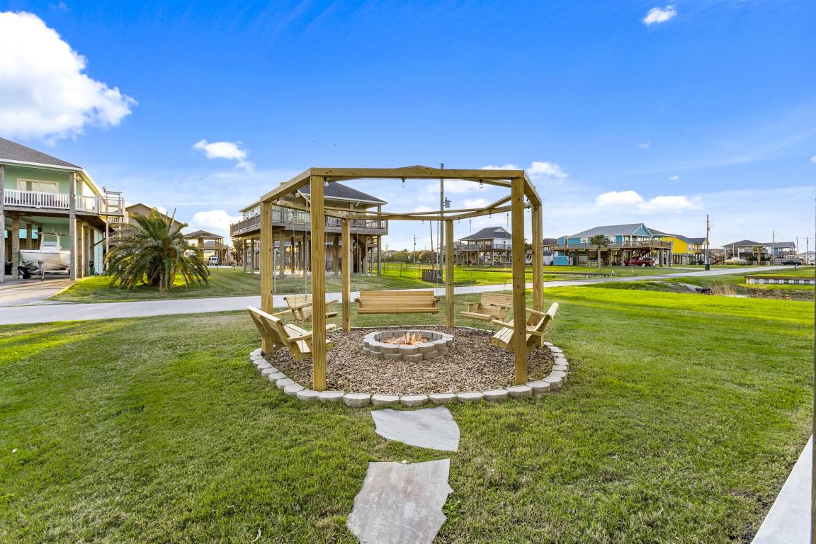 133 M² House ∙ 3 Bedrooms ∙ 12 Guests - Crystal Beach, TX