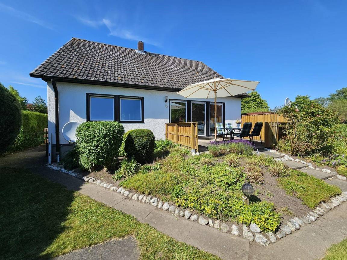 80 M² Ferienhaus ∙ 2 Schlafzimmer ∙ 5 Gäste - Fehmarn