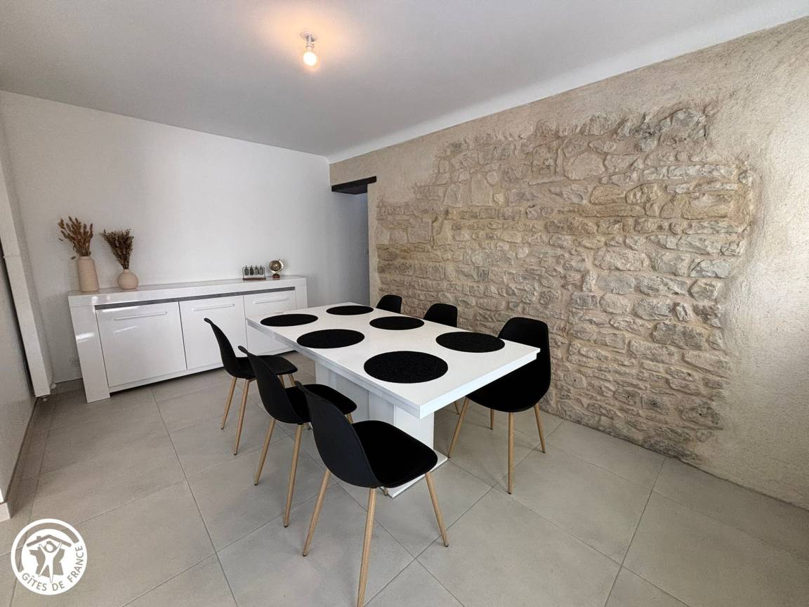 104 M² Cottage ∙ 3 Chambres ∙ 6 Personnes - Marans