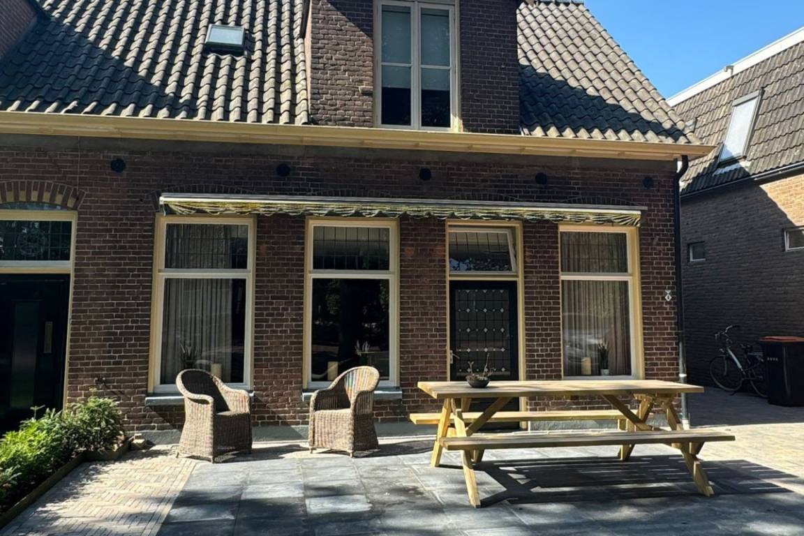 72 M² Huis ∙ 1 Slaapkamer ∙ 2 Gasten - Dalfsen