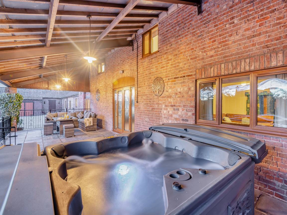Cottage ∙ 4 Bedrooms ∙ 8 Guests - Norfolk
