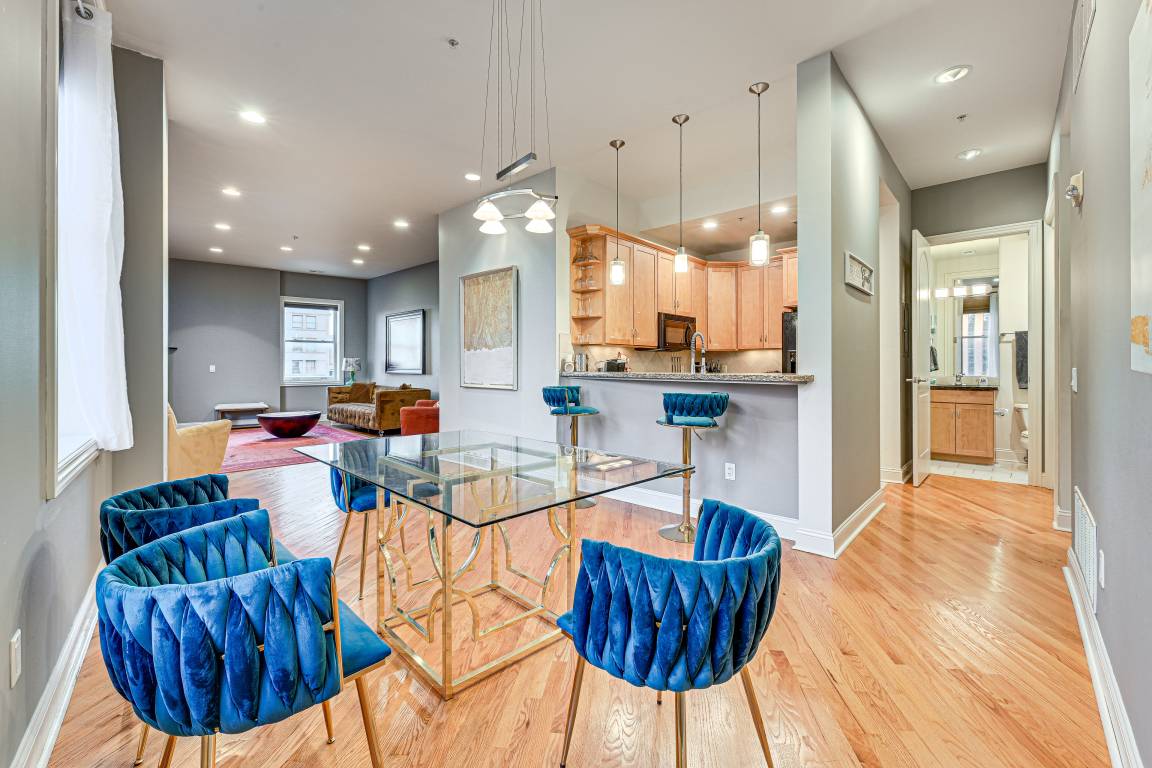 142 M² Apartment ∙ 2 Bedrooms ∙ 6 Guests - Council Bluffs, IA