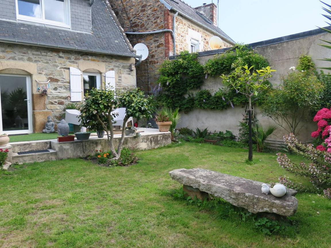 80 M² House ∙ 2 Bedrooms ∙ 4 Guests - Perros-Guirec