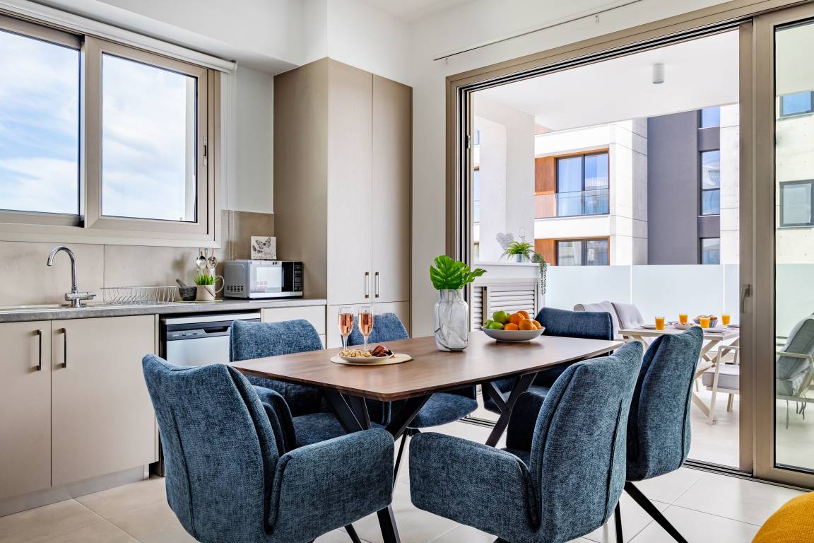 85 M² Apartment ∙ 3 Bedrooms ∙ 6 Guests - Limassol