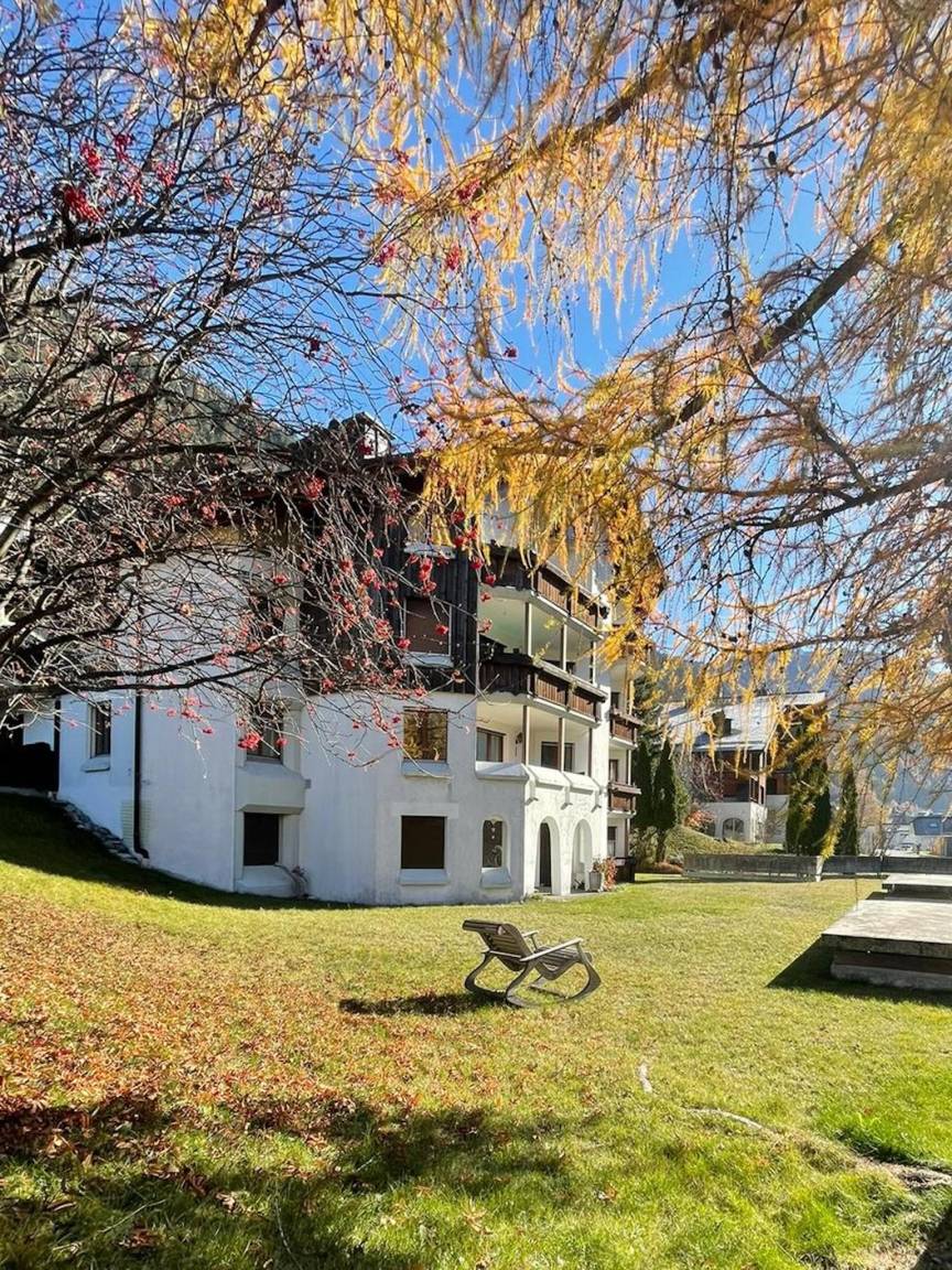 80 M² Ferienwohnung ∙ 2 Schlafzimmer ∙ 6 Gäste - Savognin