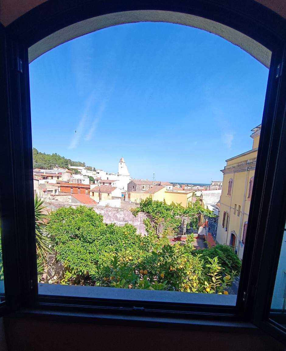 100 M² Apartment ∙ 2 Bedrooms ∙ 4 Guests - Orosei