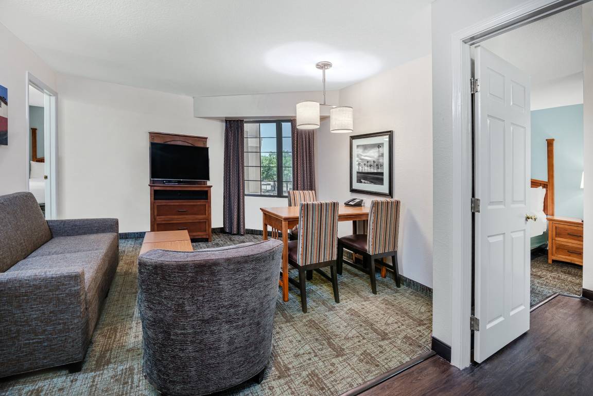 Condo ∙ 1 Bedroom ∙ 3 Guests - Cedar Park, TX