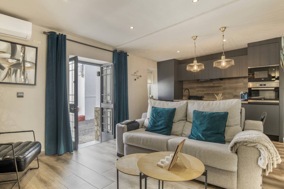 65 M² Appartement ∙ 1 Chambre ∙ 2 Personnes - Ubrique