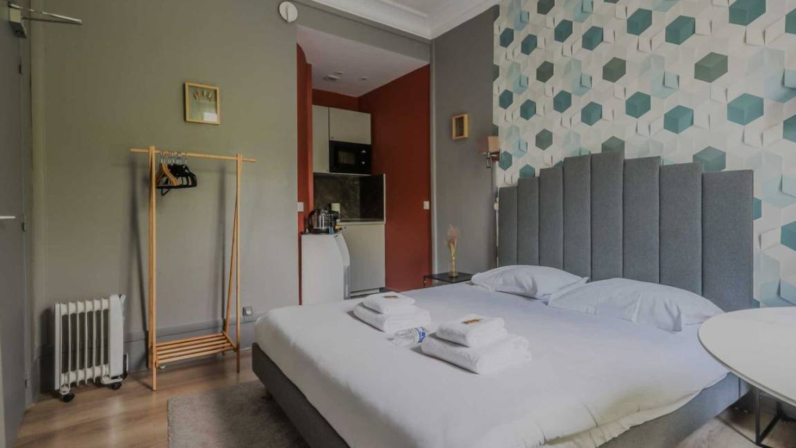 18 M² Apartment ∙ 2 Guests - Paris