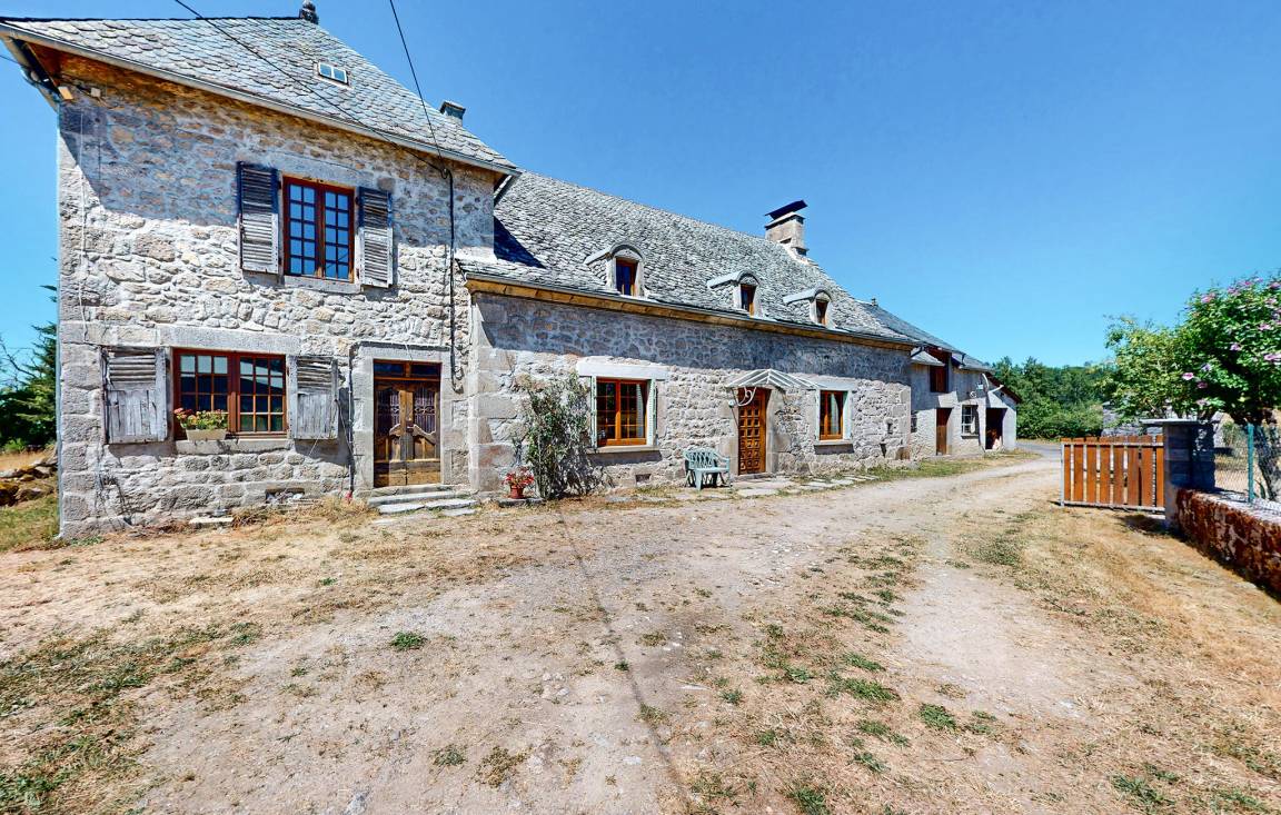 90 M² Maison De Vacances ∙ 2 Chambres ∙ 4 Personnes - Lac de Bort-les-Orgues