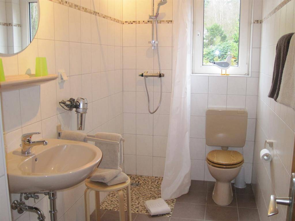 120 M² Ferienhaus ∙ 4 Schlafzimmer ∙ 7 Gäste - Schneverdingen
