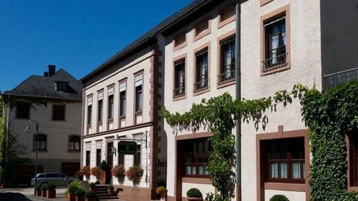 75 M² Ferienwohnung ∙ 2 Schlafzimmer ∙ 4 Gäste - Leiwen